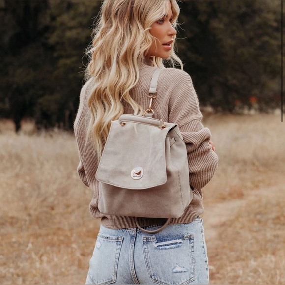 Moda Luxe | Bags | Vici Moda Luxe Janine Backpack In Dove Grey Like New ...
